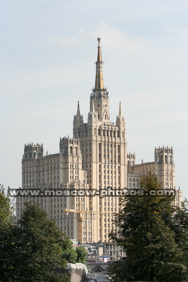 Moscow Photos - Skyscraper on Kudrinskaya Square - View 5